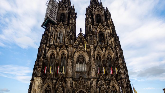 Köln'de Gezilecek Yerler Listesi | En Popüler 14 Yer | Biletbayi.com