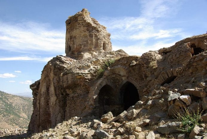 Bitlis'te Keşfemeniz Gereken 28 Meşhur Tarihi Eser - Biletbayi.com