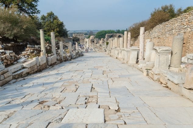 Efes Antik Kenti Hakkında Bilgi: Nerede, Nasıl Gidilir? | Biletbayi Blog
