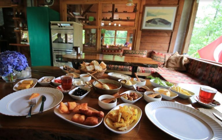 Rize'de Ne Yenir, Nerede Yenir? Rize'nin En İyi Yeme-İçme Mekanları ...